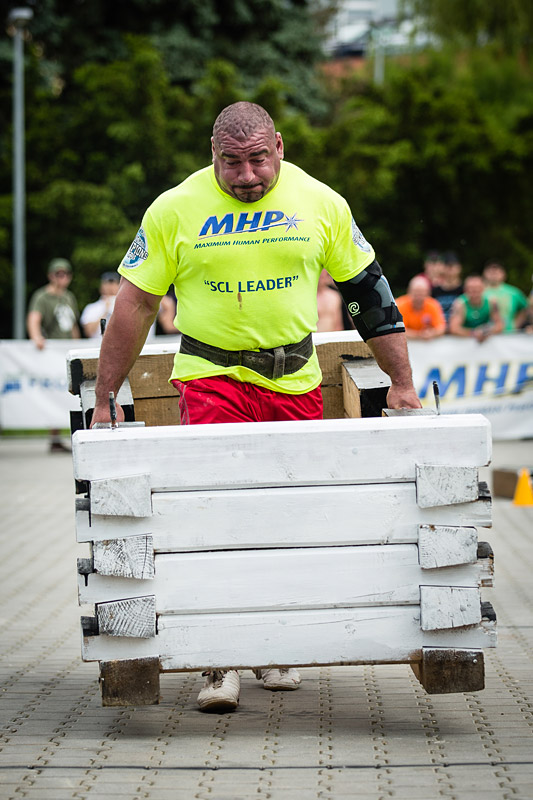 Ronnie.cz - Strongman Champions League Plzeň 2013 - Ervin Katona